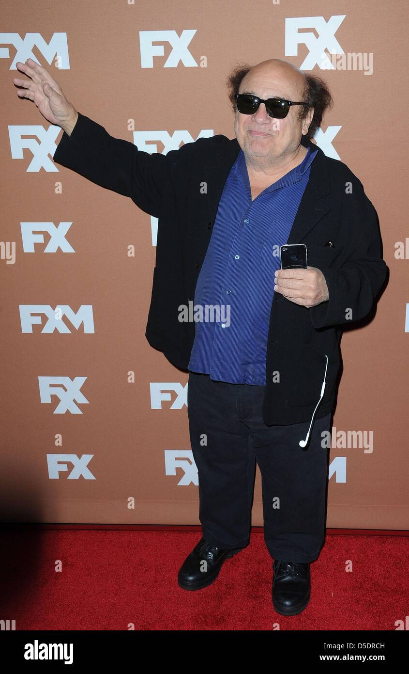 Danny de vito hi-res stock photography and images - Alamy