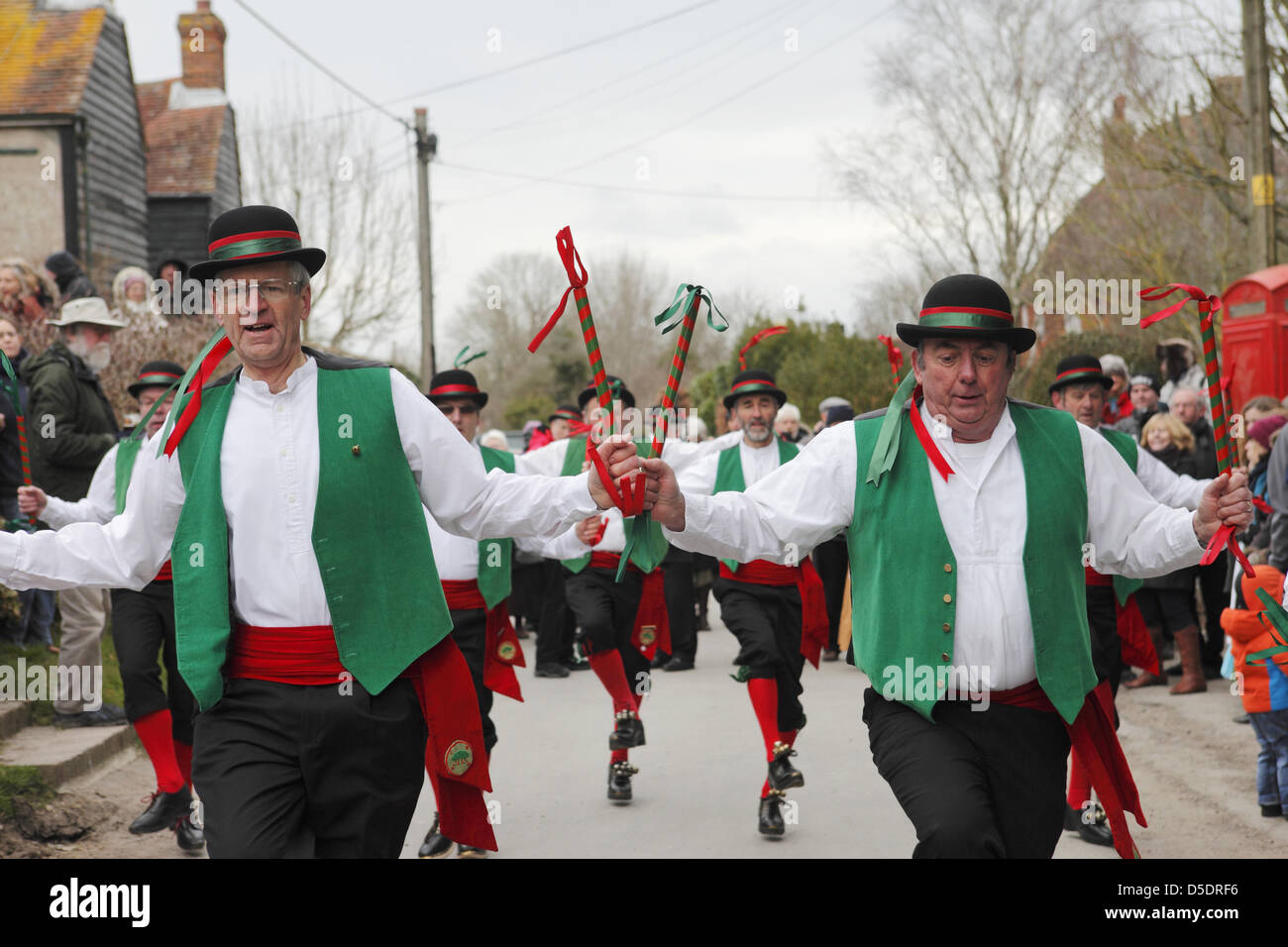 Chanctonbury Ring Morris Men dance outside the pub in Alciston, East ...