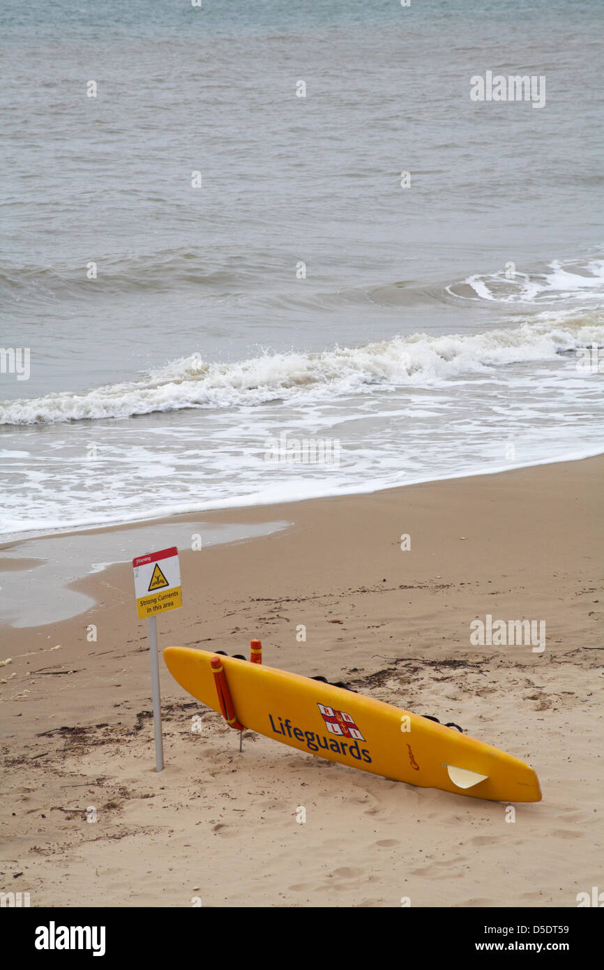 Rnli lifeguards warning sign hi-res stock photography and images - Alamy