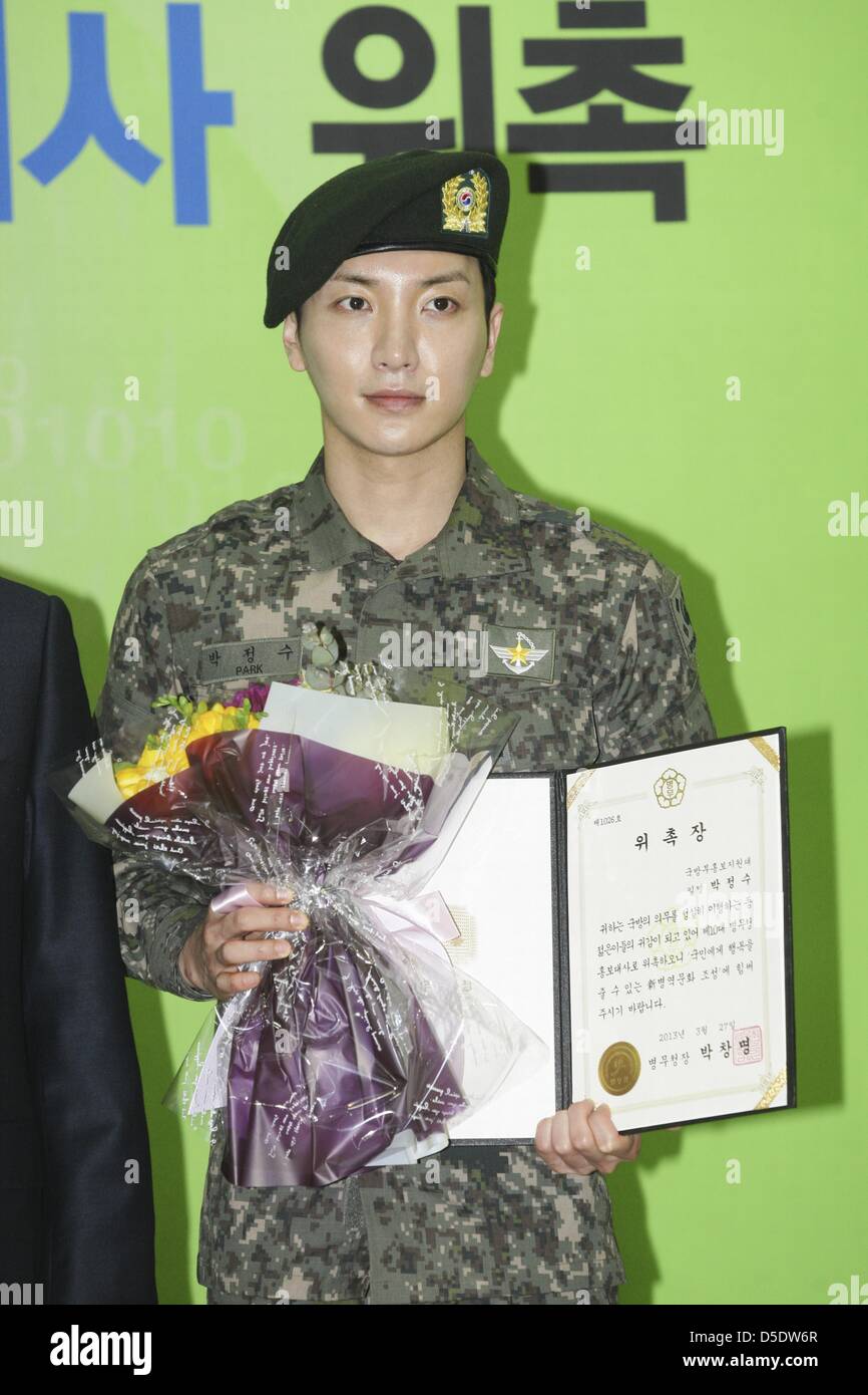 Lee Teuk(Park Jung-Su) was appointed as Military Manpower ...