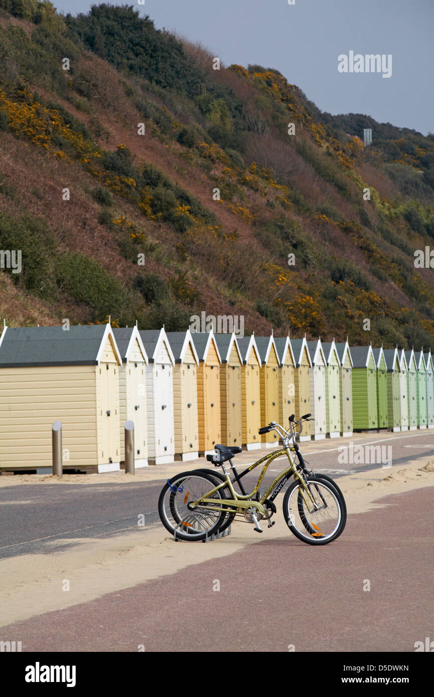 Beige cycle hi-res stock photography and images - Alamy