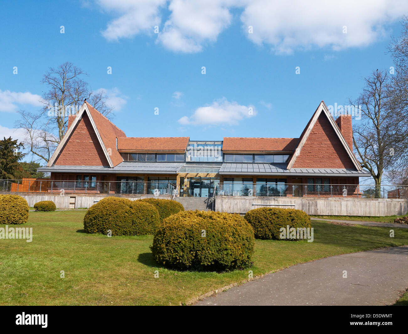 Pavilion park hi-res stock photography and images - Alamy