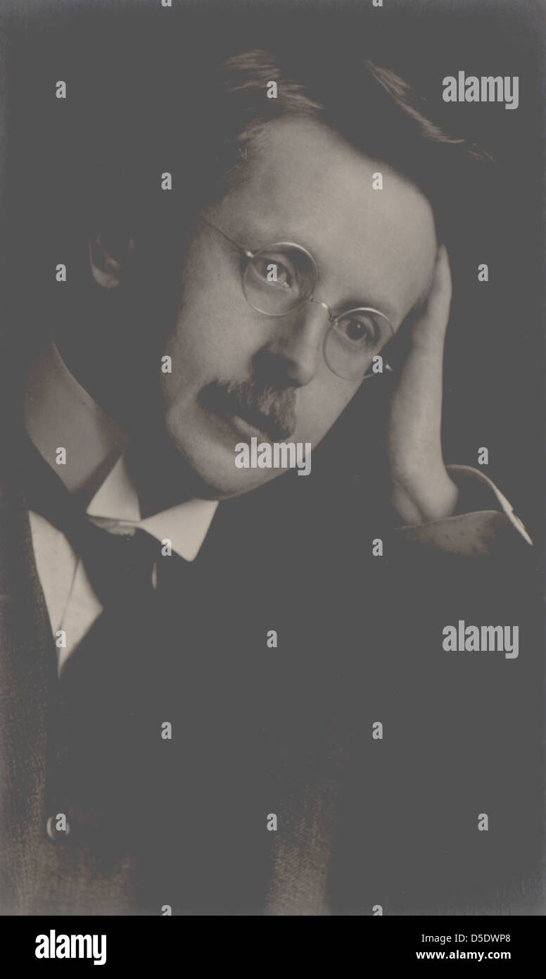 Portrait of Hermann Weyl (1885-1955), Mathematician Stock Photo - Alamy