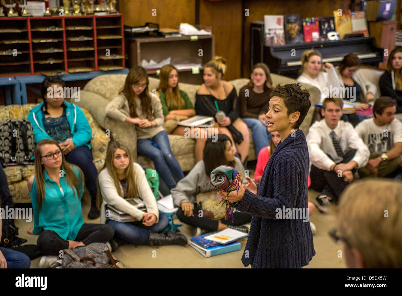 Drama teacher hi-res stock photography and images - Alamy