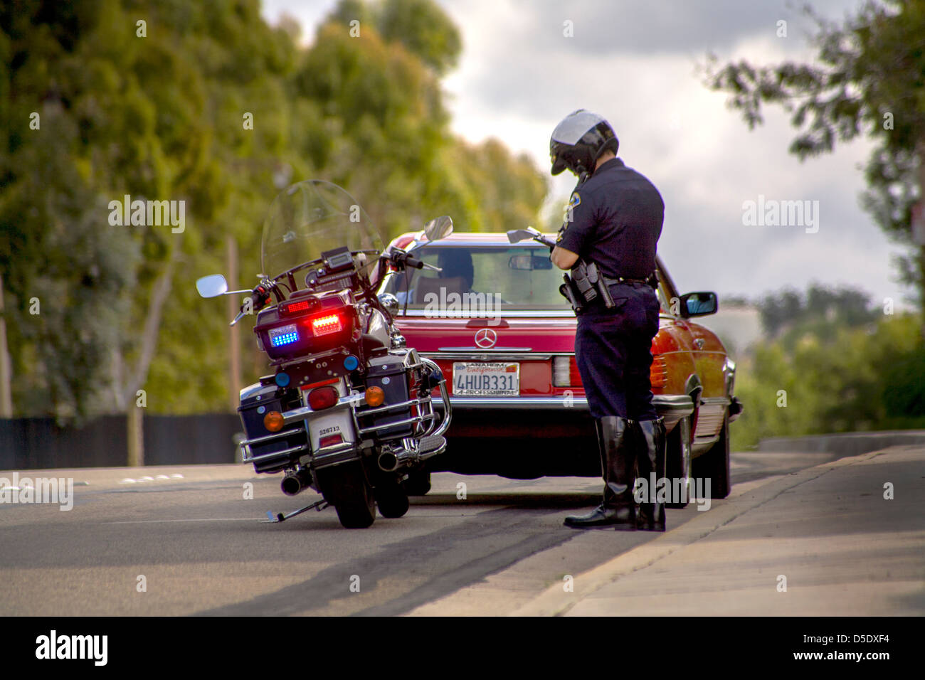 Police car write usa hi-res stock photography and images - Alamy