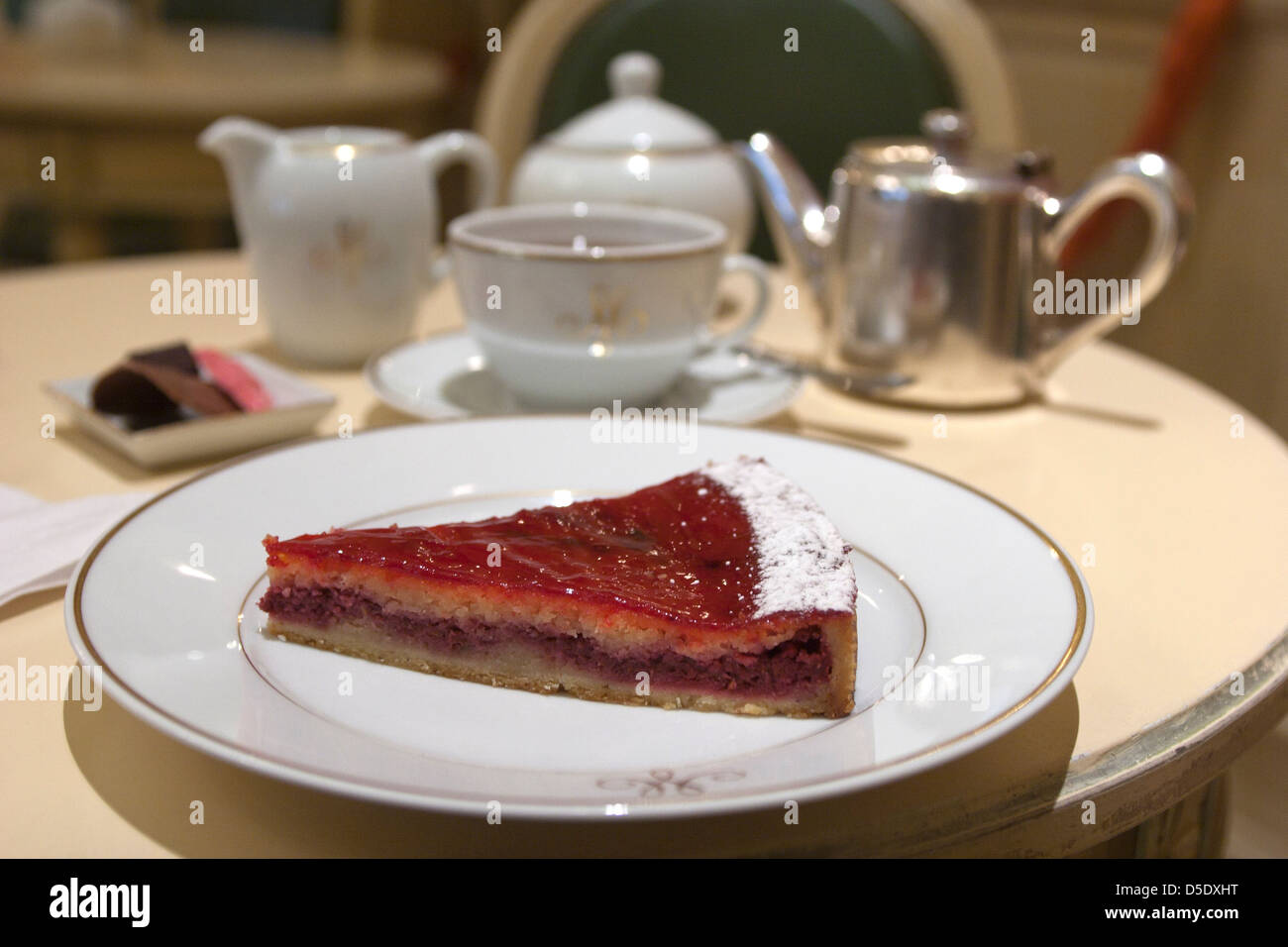 The meert cafe hi-res stock photography and images - Alamy