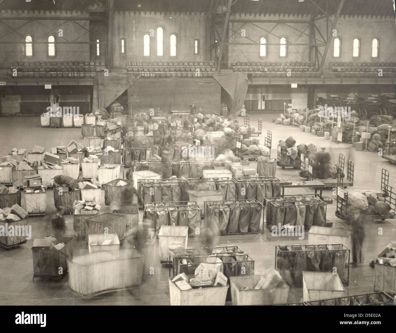 This image depicts the busy Christmas mail processing at the Brooklyn ...