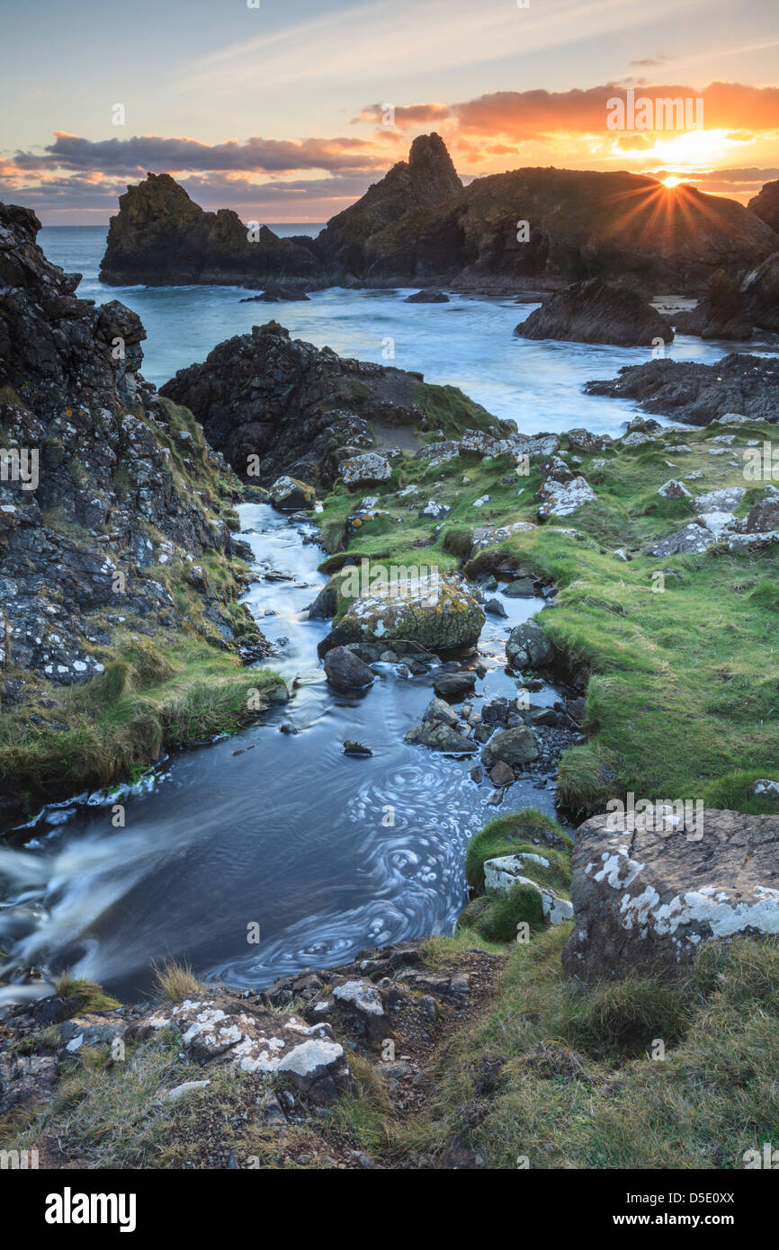 Kynance Cove on Cornwall's Lizard Peninsular captured at sunset Stock ...