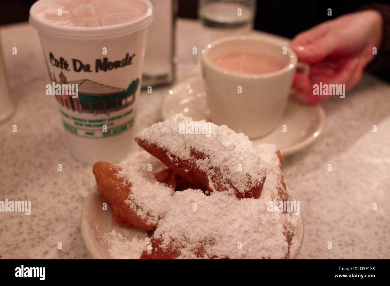 Cafe du monde hi-res stock photography and images - Alamy