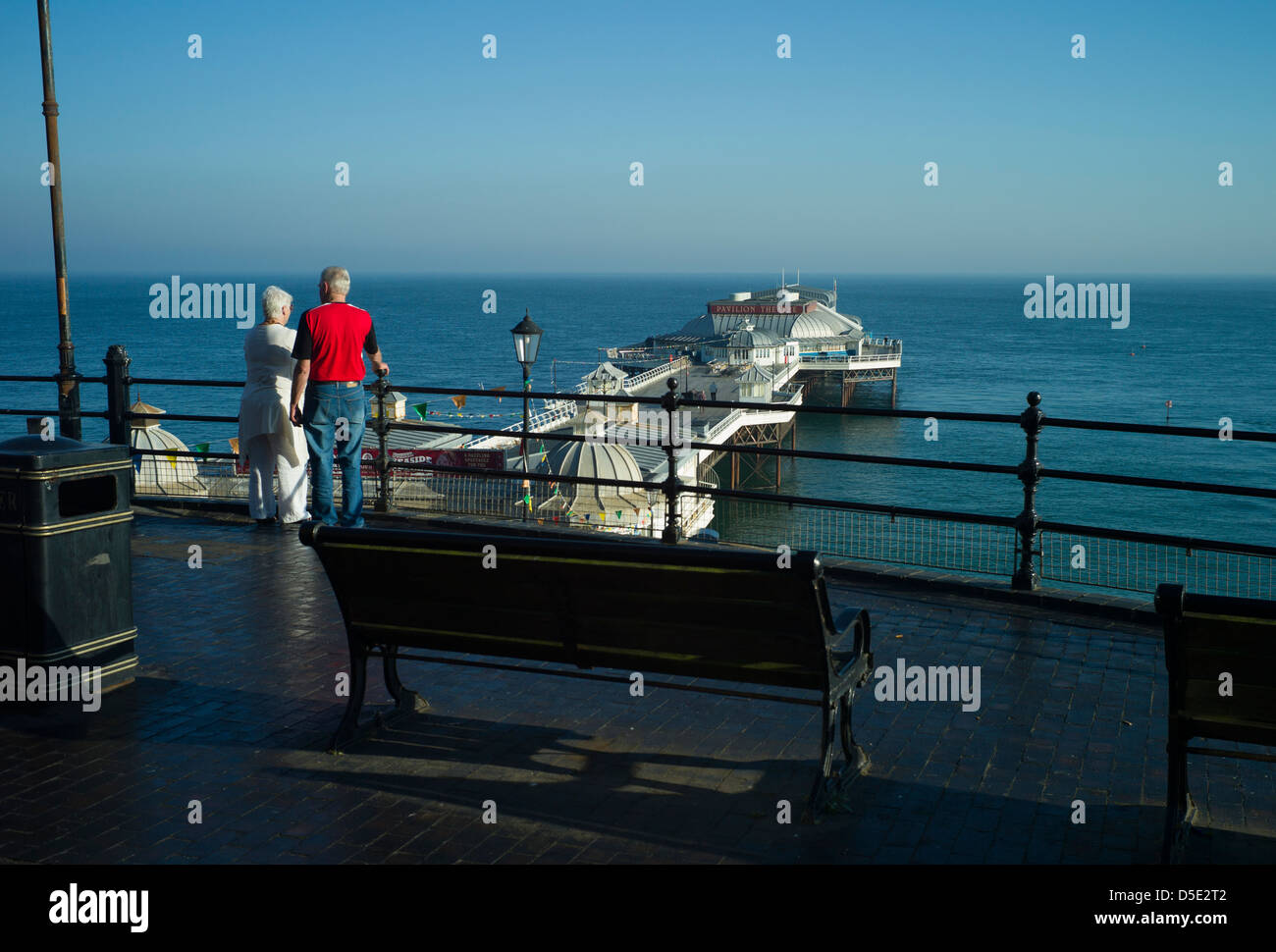 Cromer Pier, Cromer,Norfolk,England,September 2011. A couple looks out ...