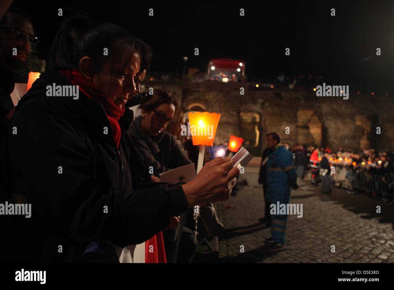 Rome: Colosseum. Francis Pope celebrates the way of the cross at the ...