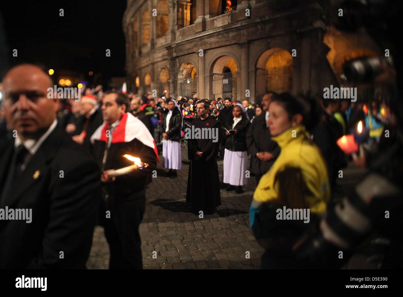 Rome: Colosseum. Francis Pope celebrates the way of the cross at the ...