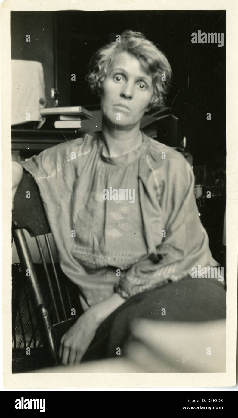 Womeninscience High Resolution Stock Photography and Images - Alamy