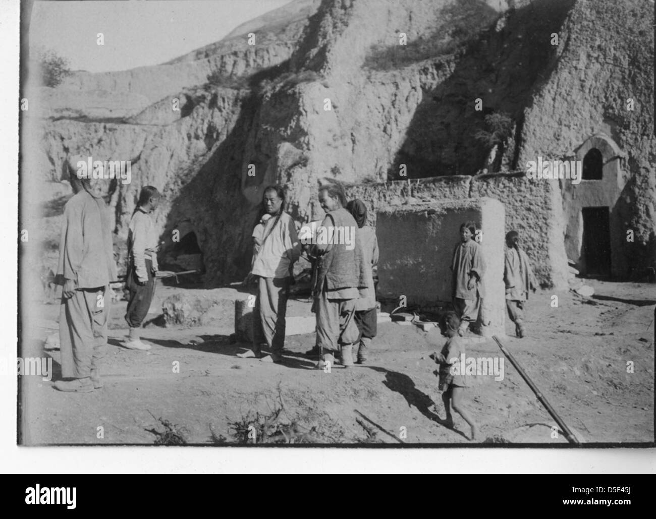 Yanan Black and White Stock Photos & Images - Alamy