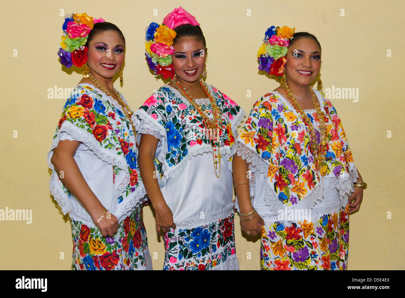 Mexican girls in traditional embroidered dress, Merida, Yucatan State ...