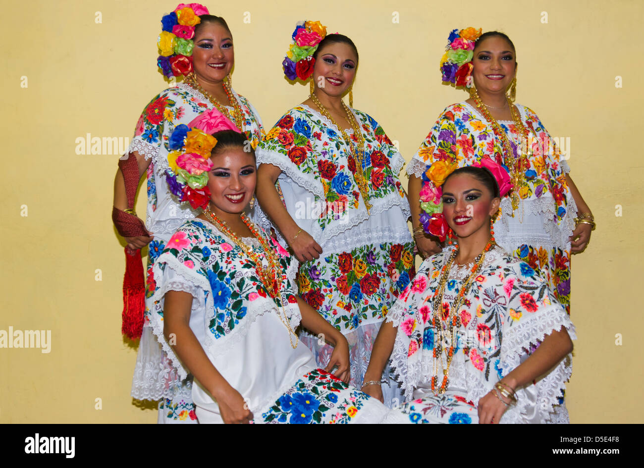 Mexican girls in traditional embroidered dress, Merida, Yucatan State ...