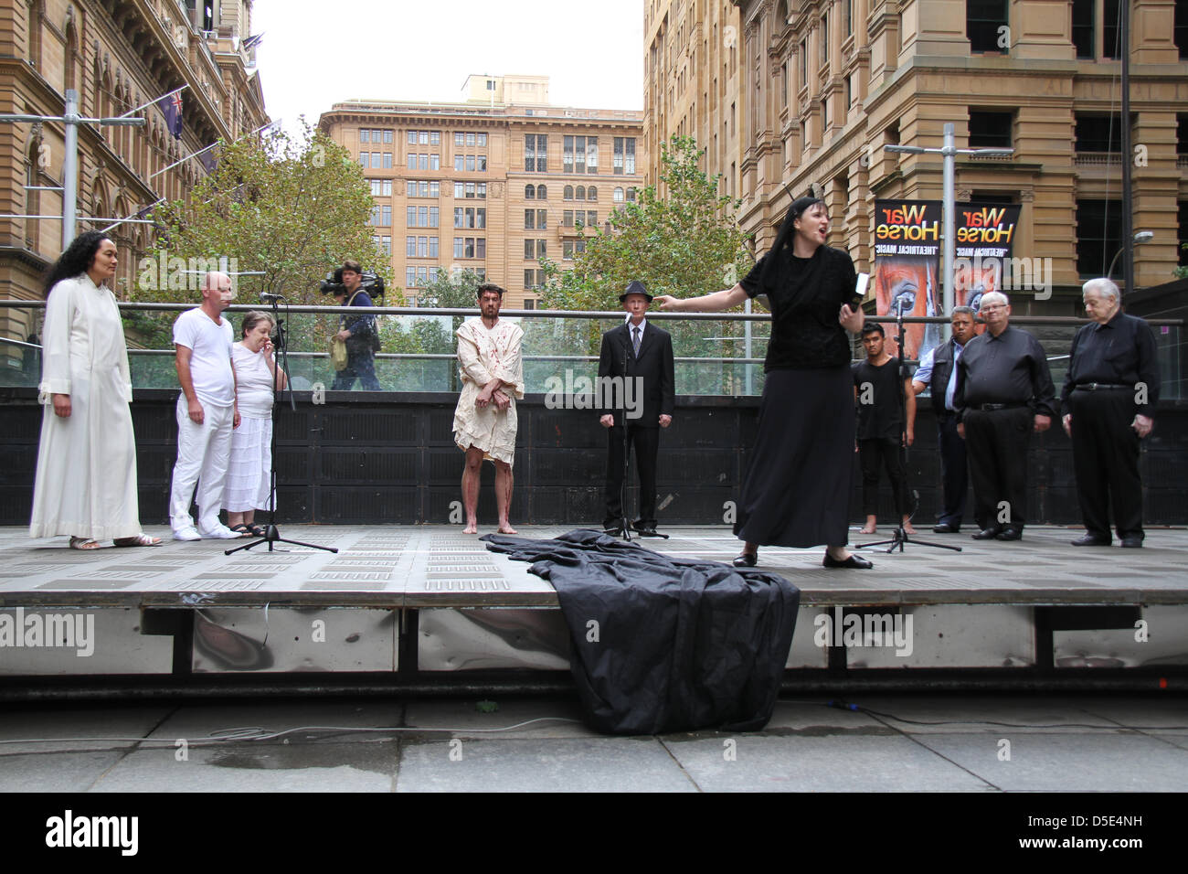 The Good Friday Journey to the Cross Procession leads from Martin Place ...