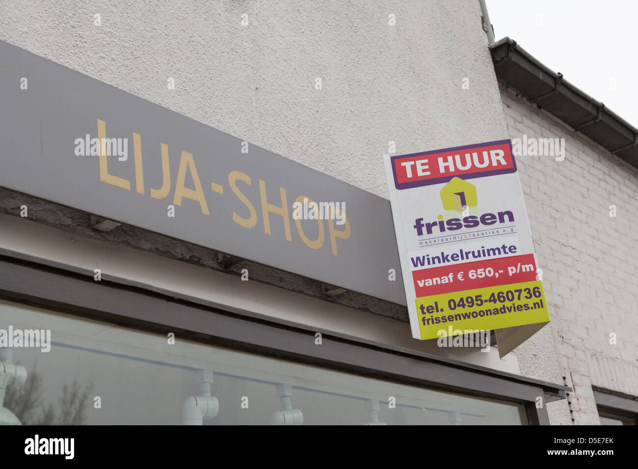 Empty shop for rent hi-res stock photography and images - Alamy