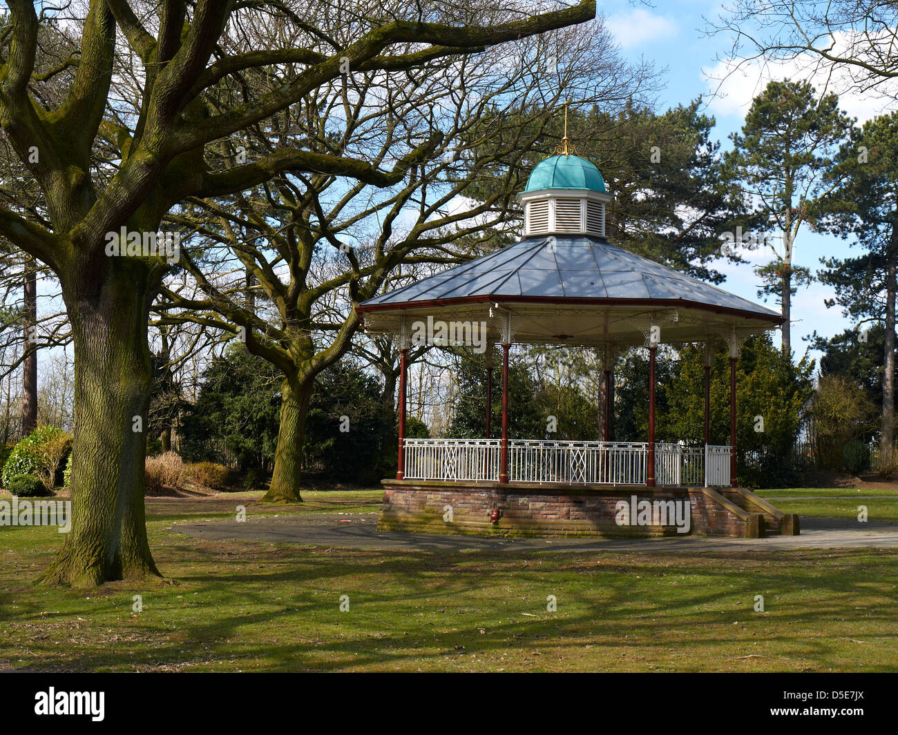 Victoria Park Bandstand High Resolution Stock Photography and Images ...