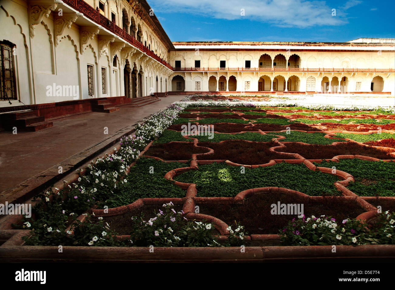 Anguri Bagh at Agra Fort, Agra, Uttar Pradesh, India Stock Photo - Alamy