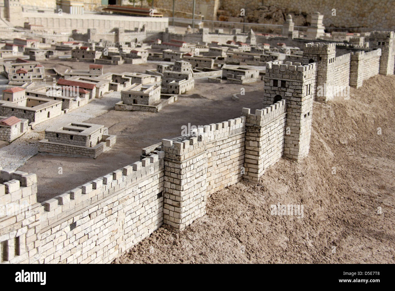 The city wall in ancient Jerusalem Stock Photo - Alamy