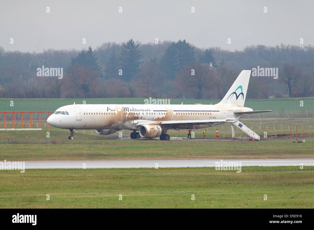 Air Mediterranee Airbus A 321 made runway excursion at Lyon Saint ...