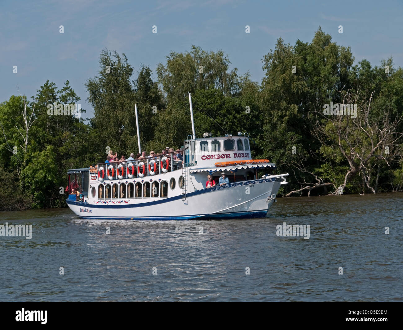 Tour Boat visiting The Norfolk Broads at Salhouse Broad, Norfolk ...