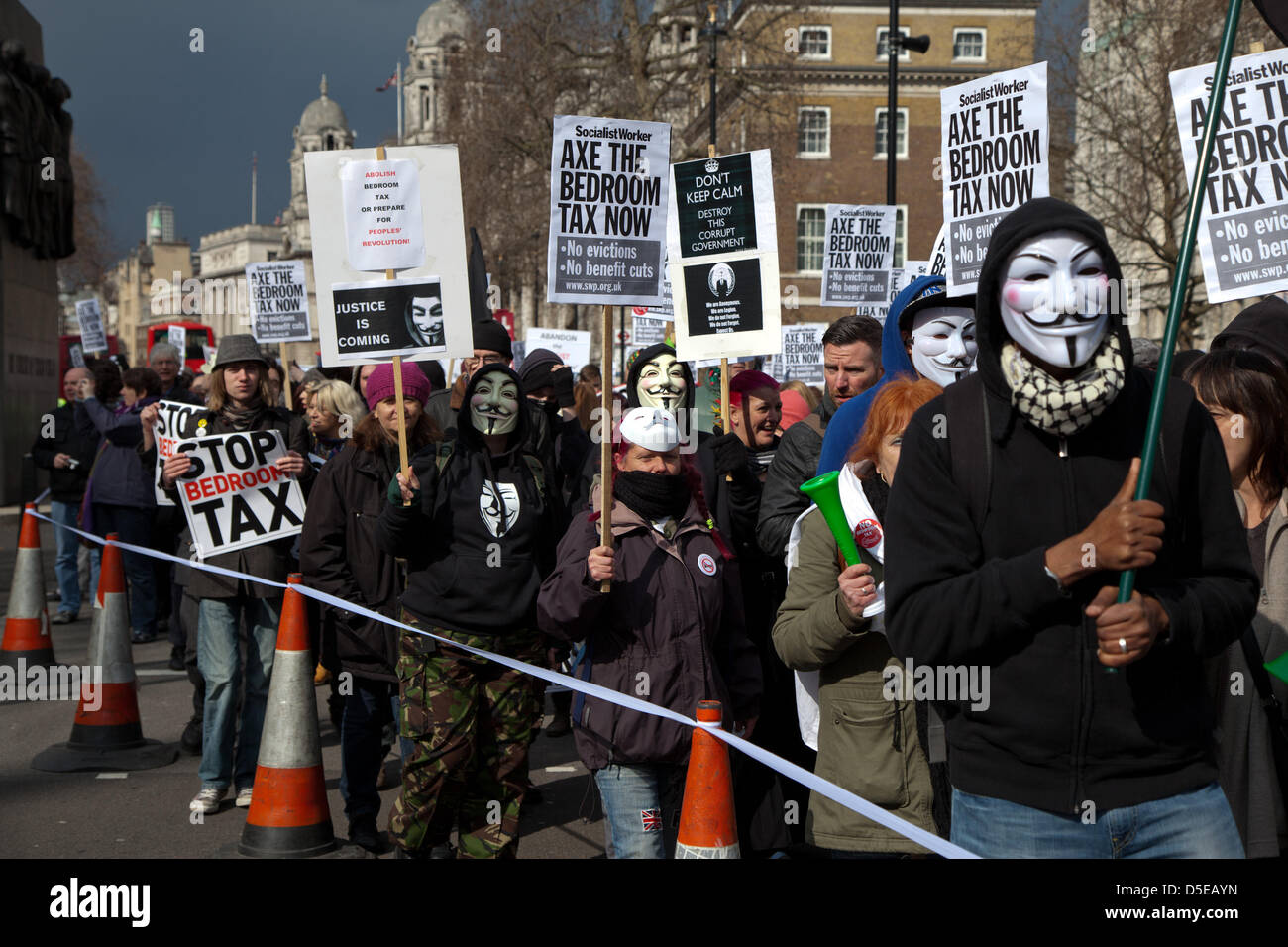 Anonymous protest london hi-res stock photography and images - Alamy