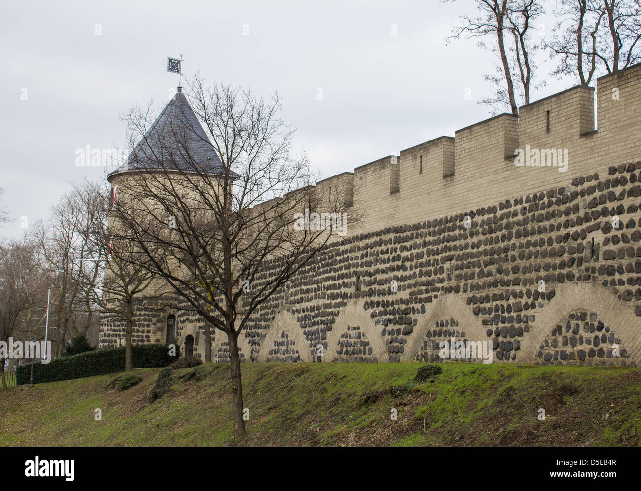 Cologne city wall hi-res stock photography and images - Alamy