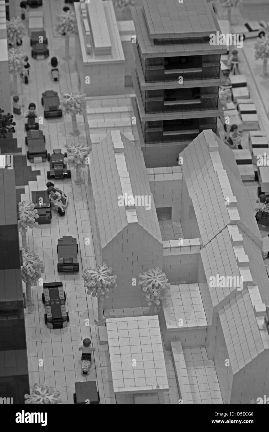 Object single art model Black and White Stock Photos & Images - Alamy