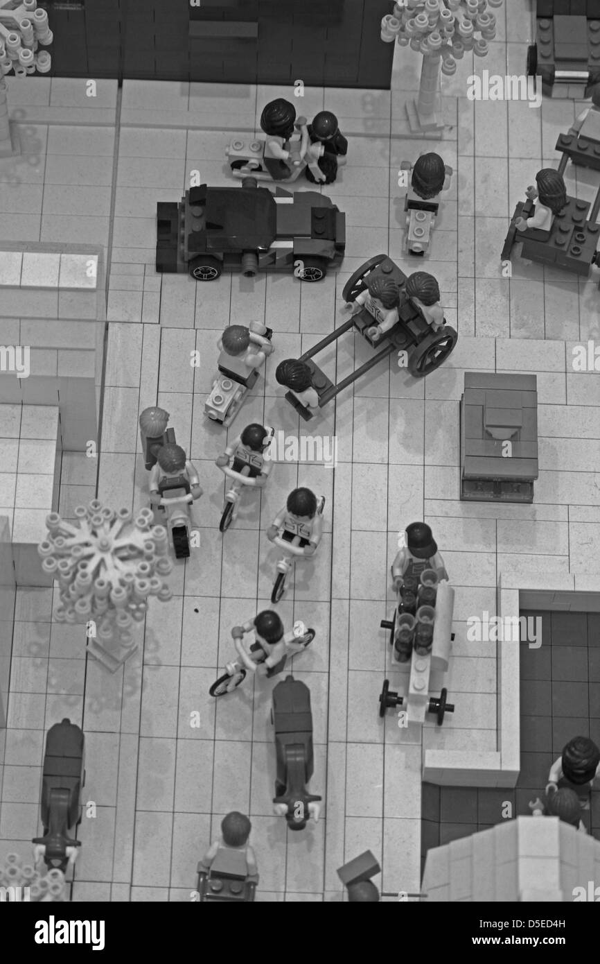 Perspective model Black and White Stock Photos & Images - Alamy