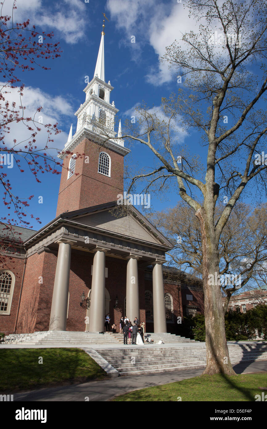 Memorial Church at Tercentenary Theatre, Harvard University, Cambridge ...