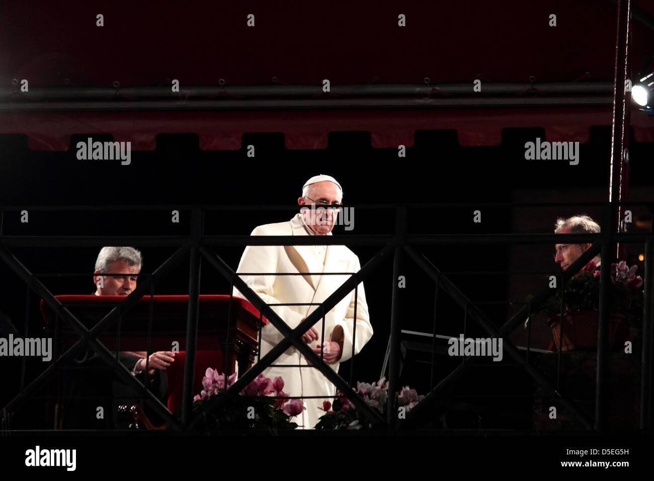 Holy cross in the colosseum hi-res stock photography and images - Alamy