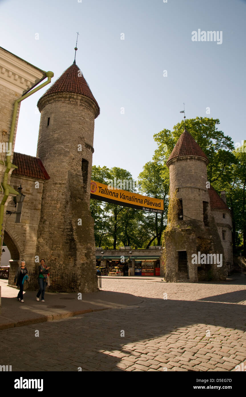 The twin towers of Viru Gates in Viru and the main entrance to Tallinn ...