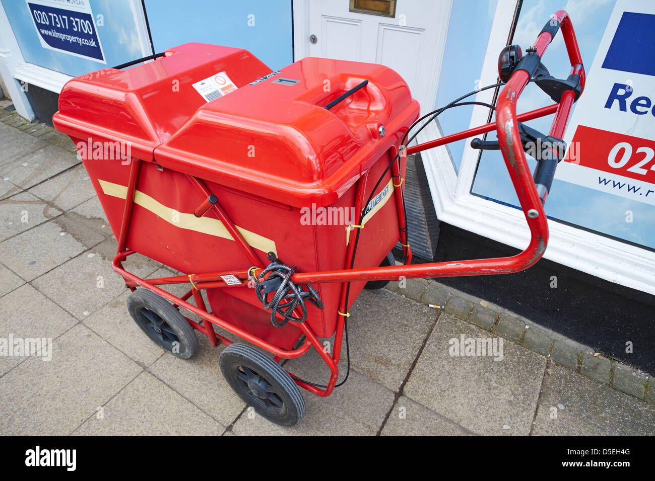 Royal mail post trolley hi-res stock photography and images - Alamy