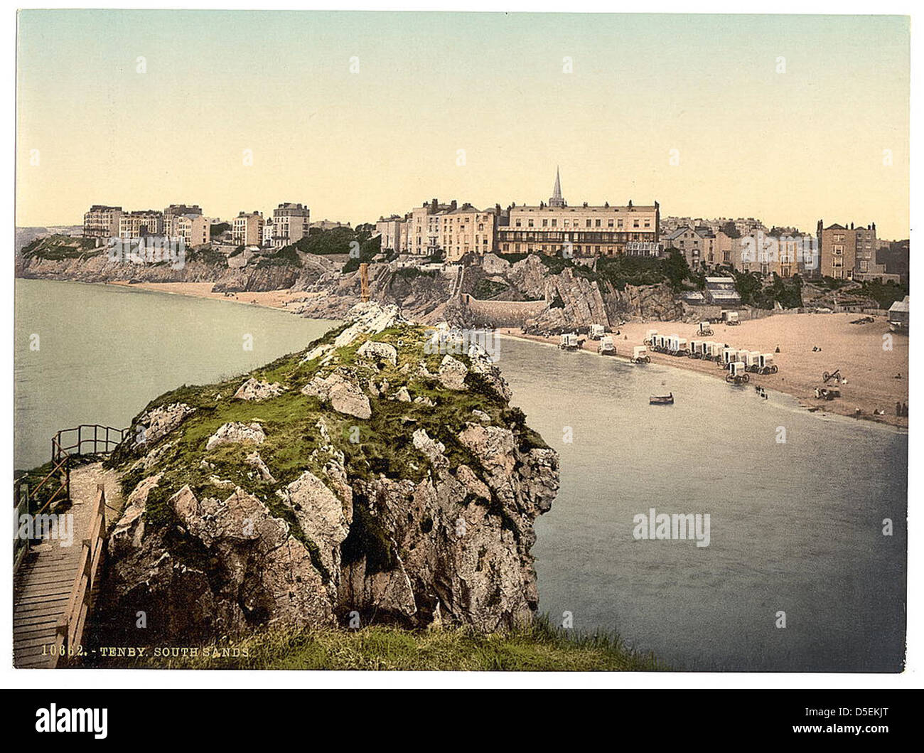 A photograph of South Sands, Tenby, located in Pembrokeshire, Wales ...