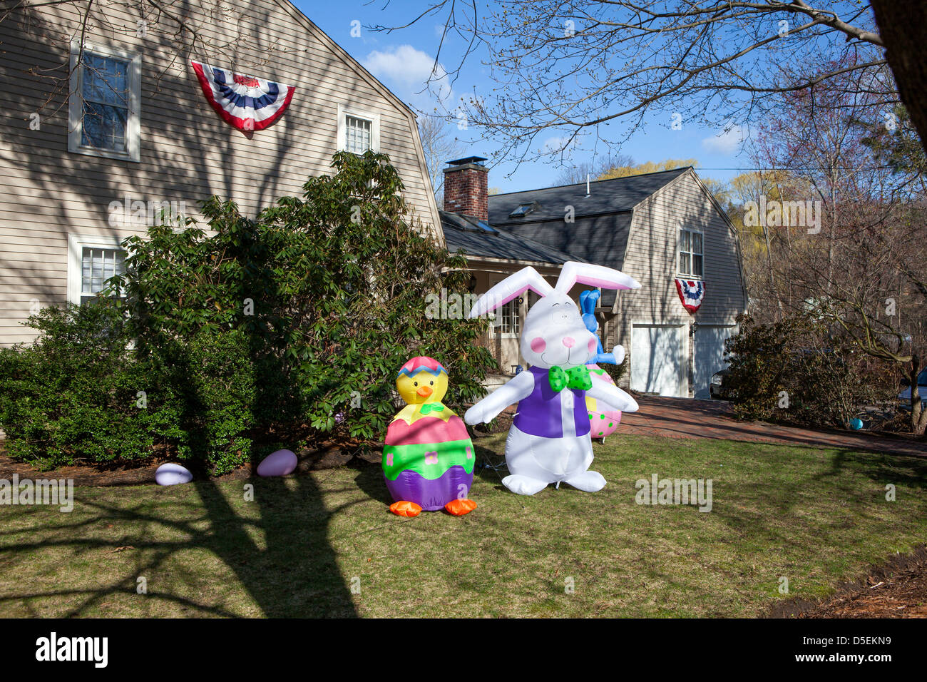 Front yard easter decoration hi-res stock photography and images - Alamy