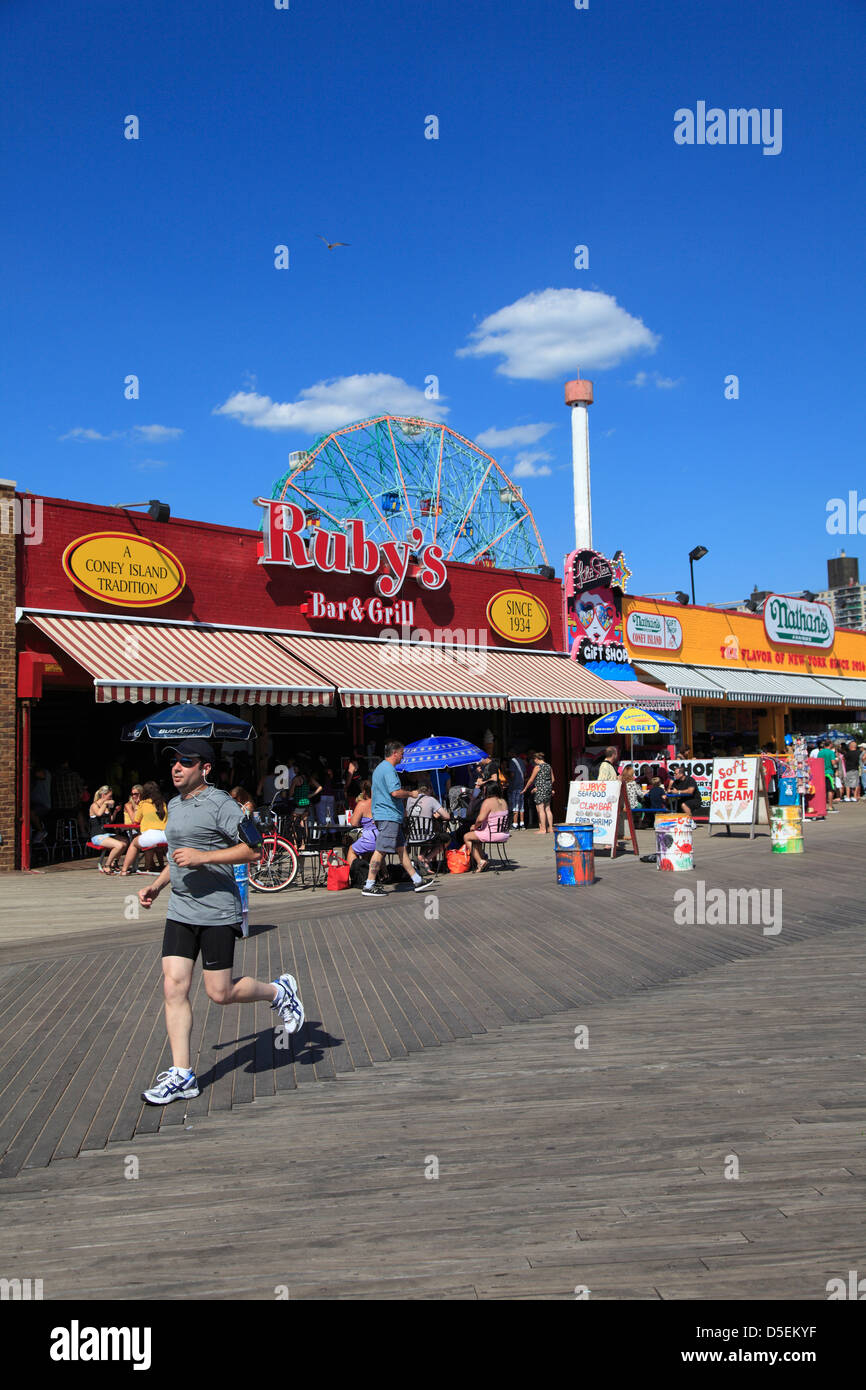 Ruby's Bar & Grill, Boardwalk, Coney Island, Brooklyn, New York City ...
