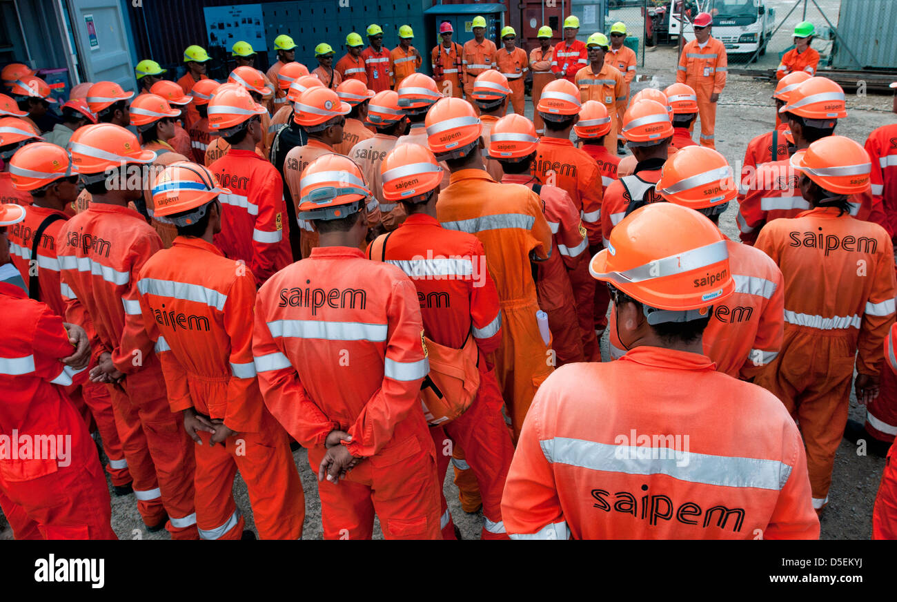 A morning meeting in a Saipem site - Karimun (Indonesia Stock Photo - Alamy