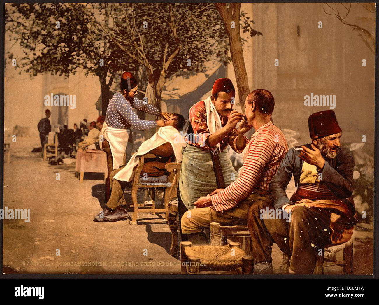 Photograph shows busy street hi-res stock photography and images - Alamy