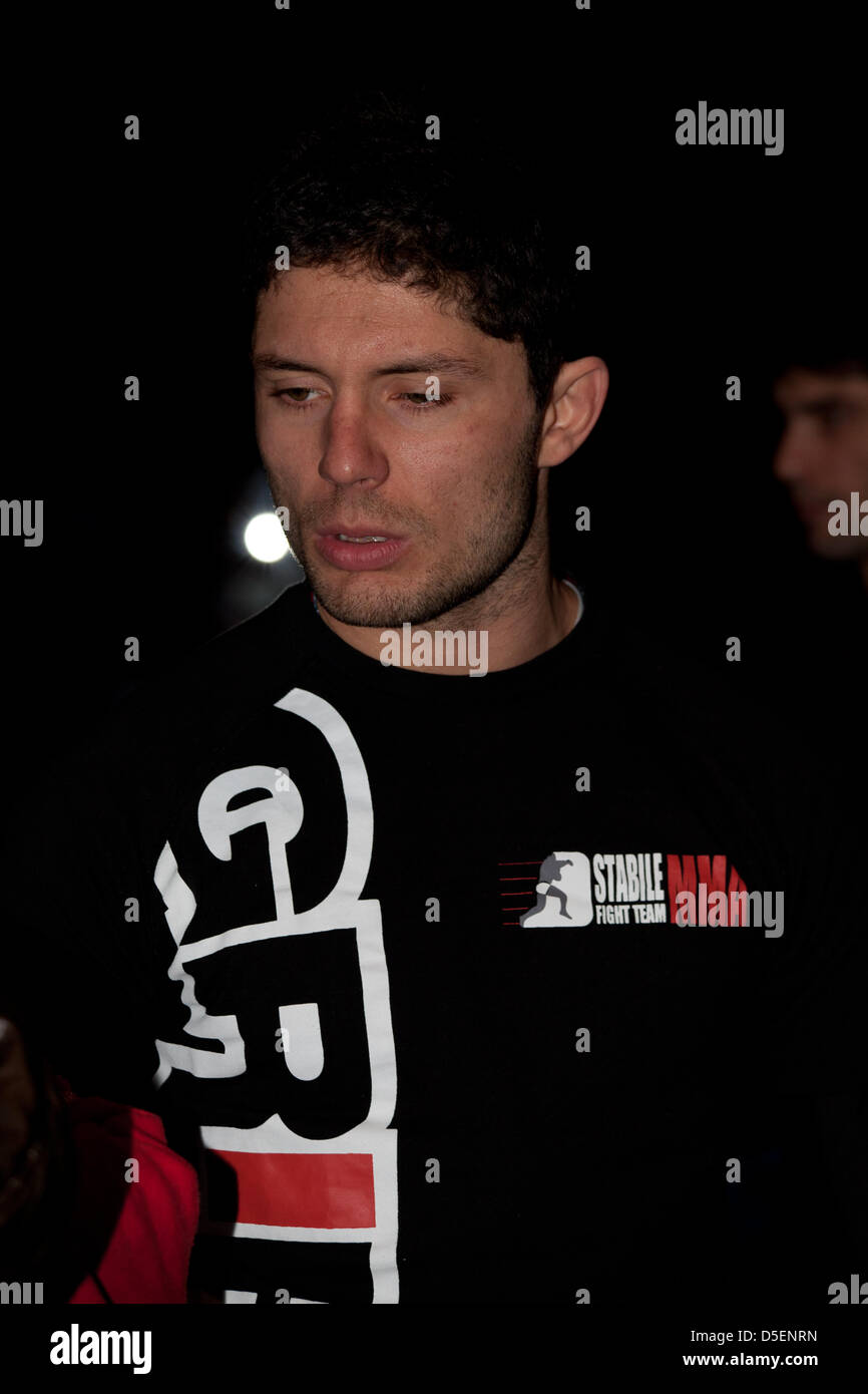 Mma fighter hi-res stock photography and images - Alamy