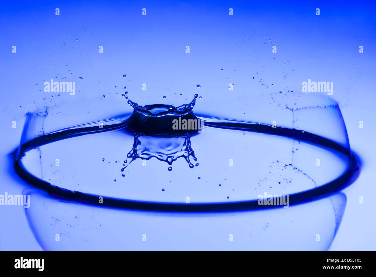 Burst bubble hi-res stock photography and images - Alamy