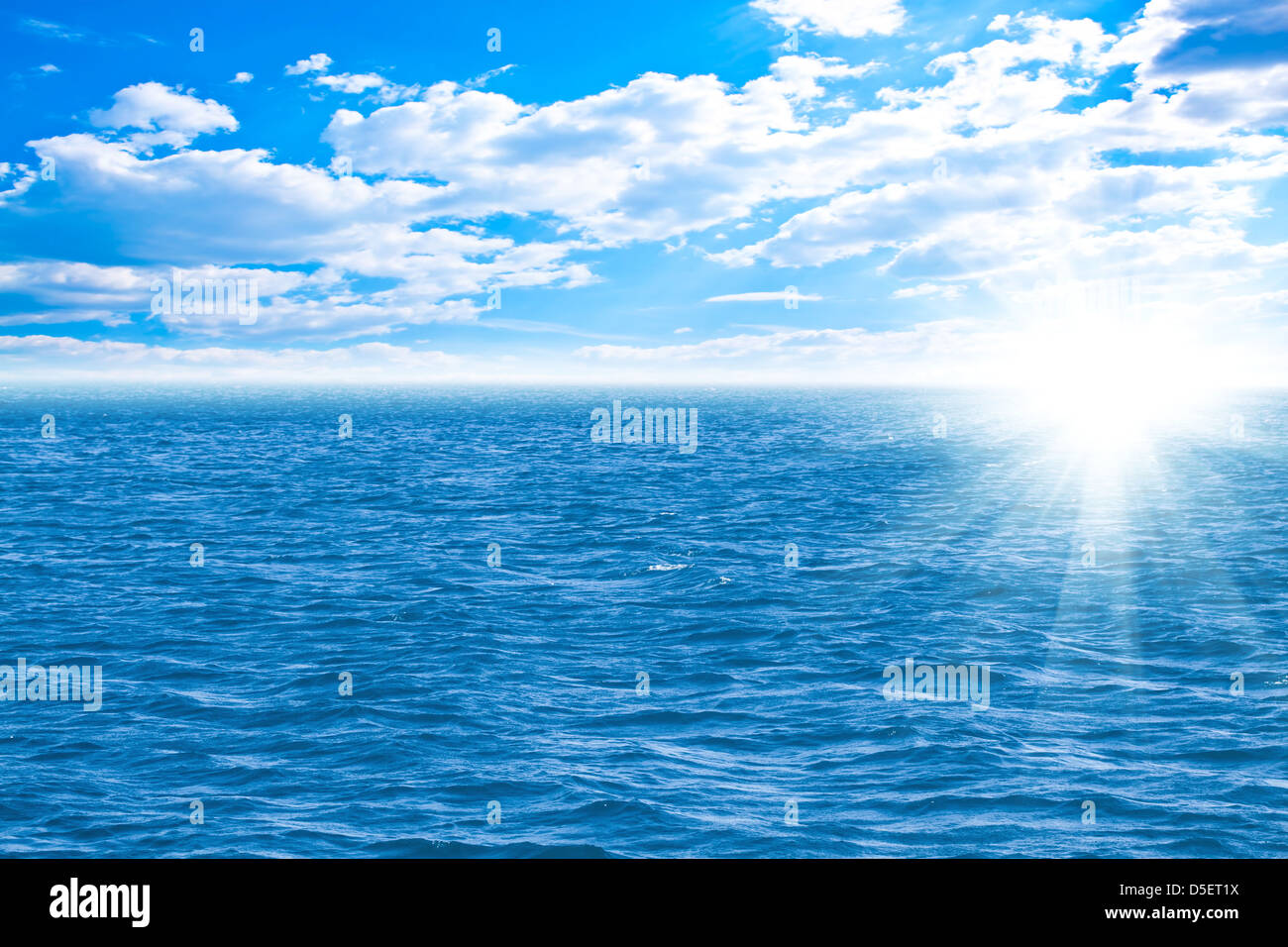 Perfect sky and water of ocean Stock Photo - Alamy