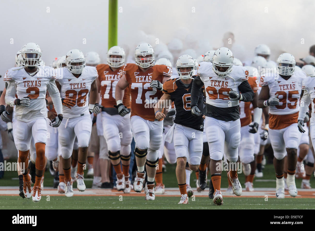 Austin texas football stadium field hi-res stock photography and images ...