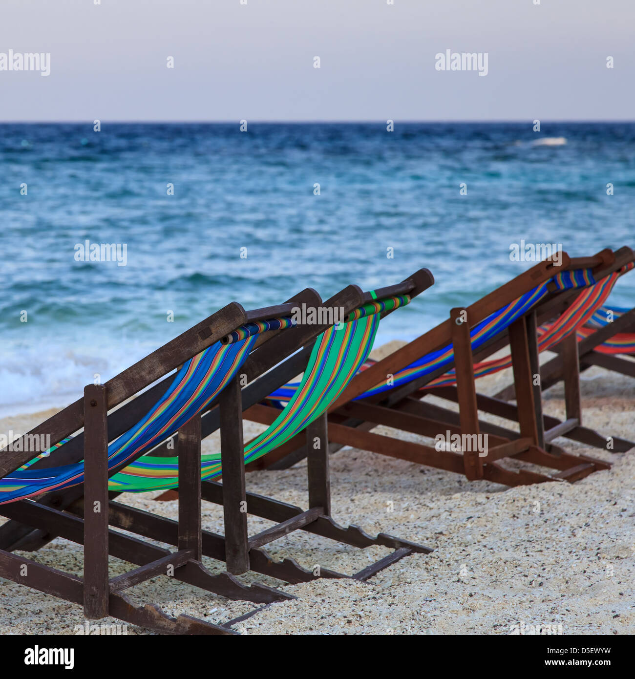 Sun chairs thailand hi-res stock photography and images - Alamy