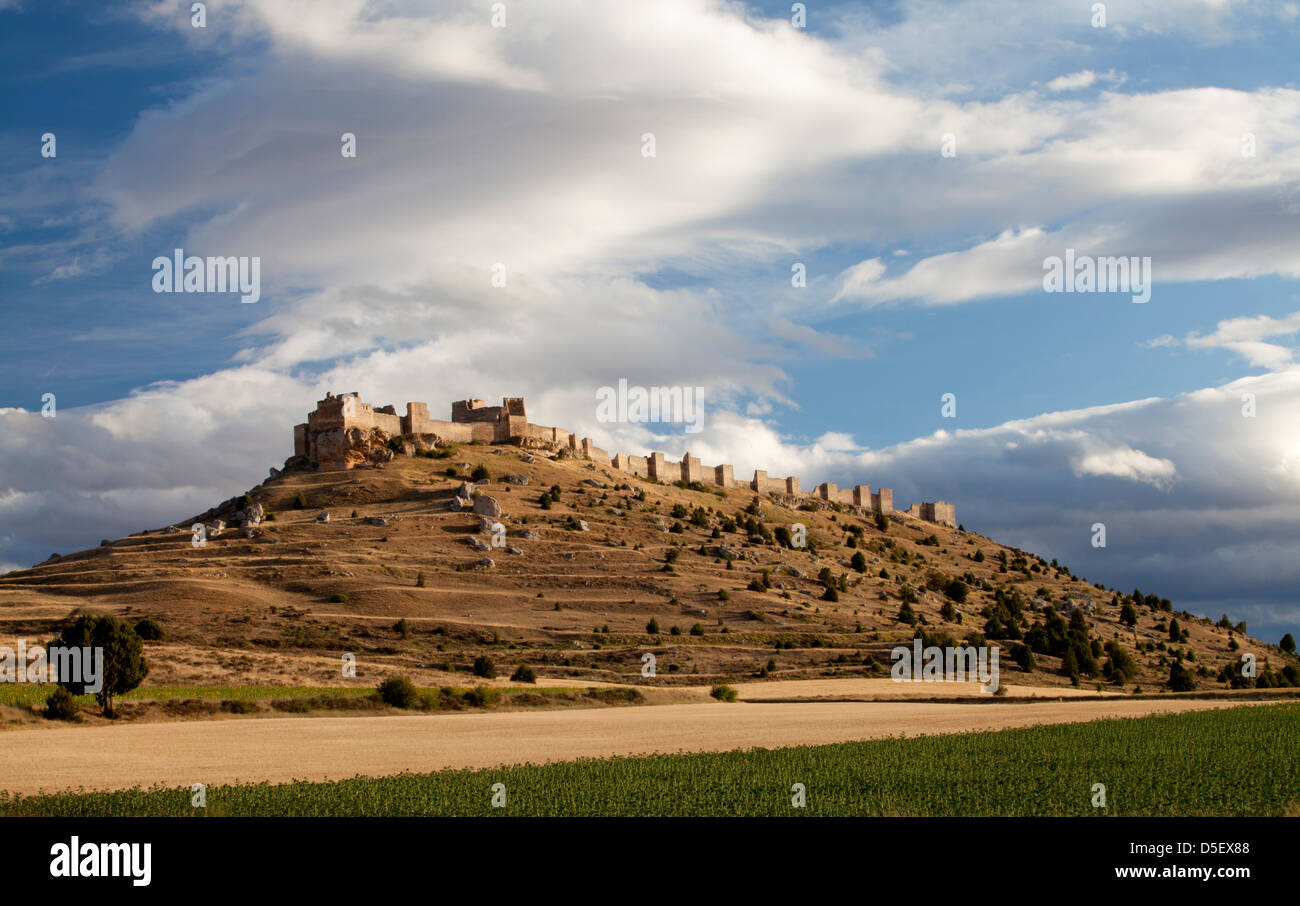 Soria spain castle hi-res stock photography and images - Alamy