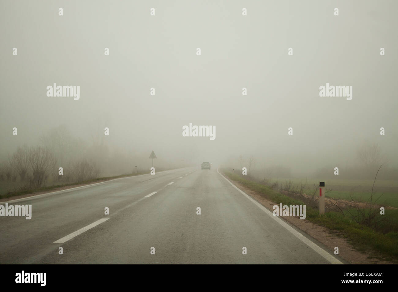 Gloomy morning hi-res stock photography and images - Alamy