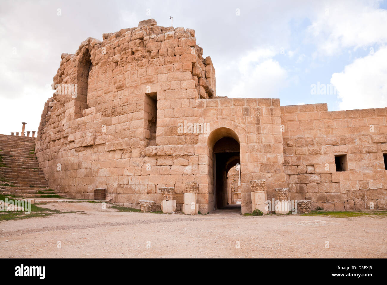 exterior of north theater in ancient jerash, jordan Stock Photo - Alamy