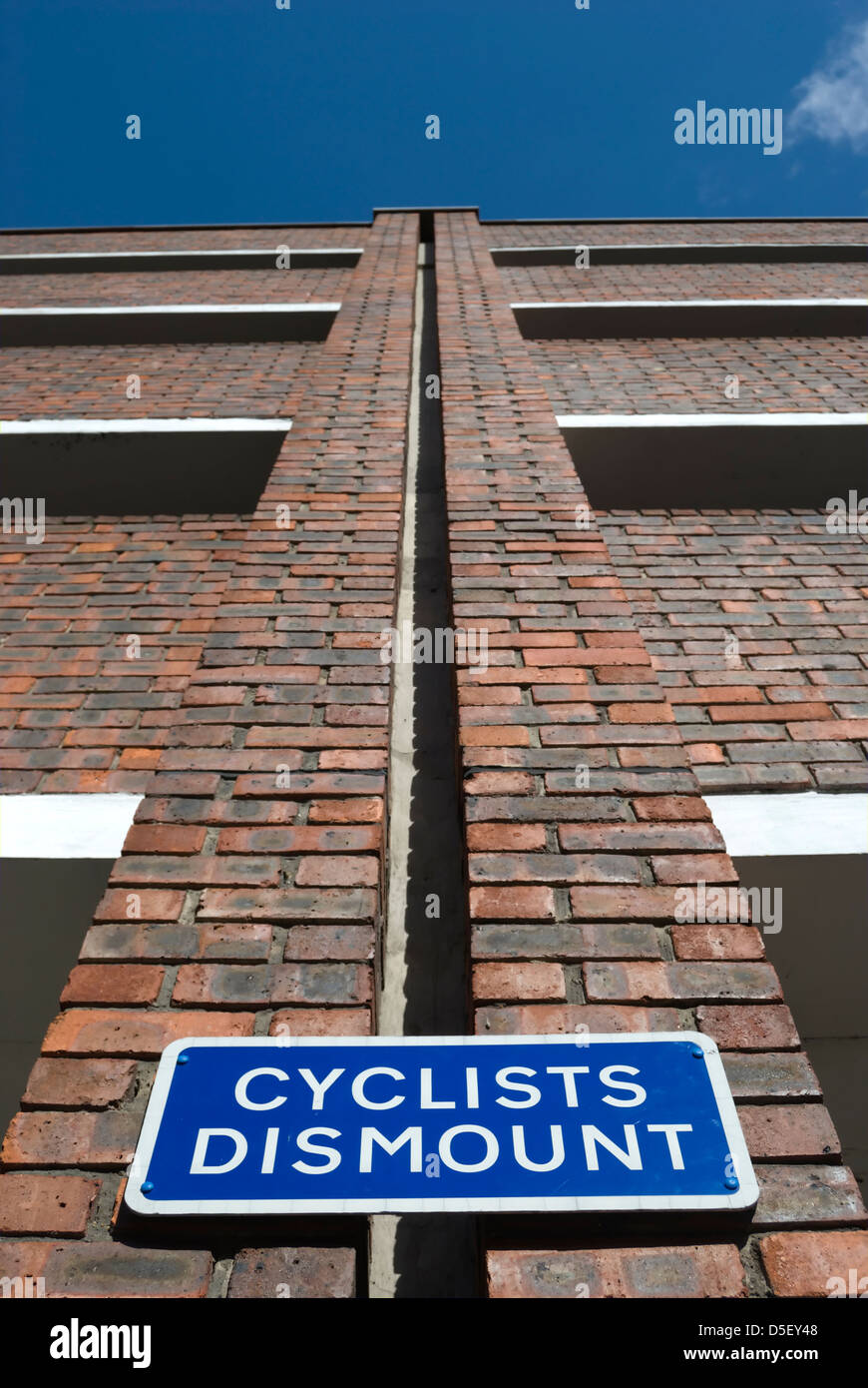 cyclists dismount sign, twickenham, middlesex, england Stock Photo - Alamy