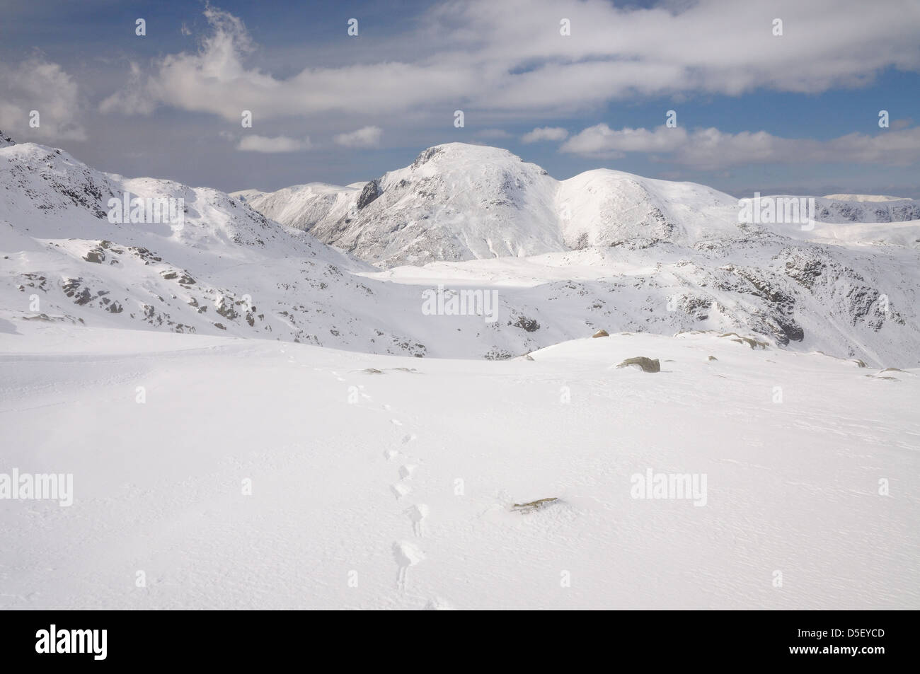 Snowy mountain landscape in the English Lake District, view from Allen ...